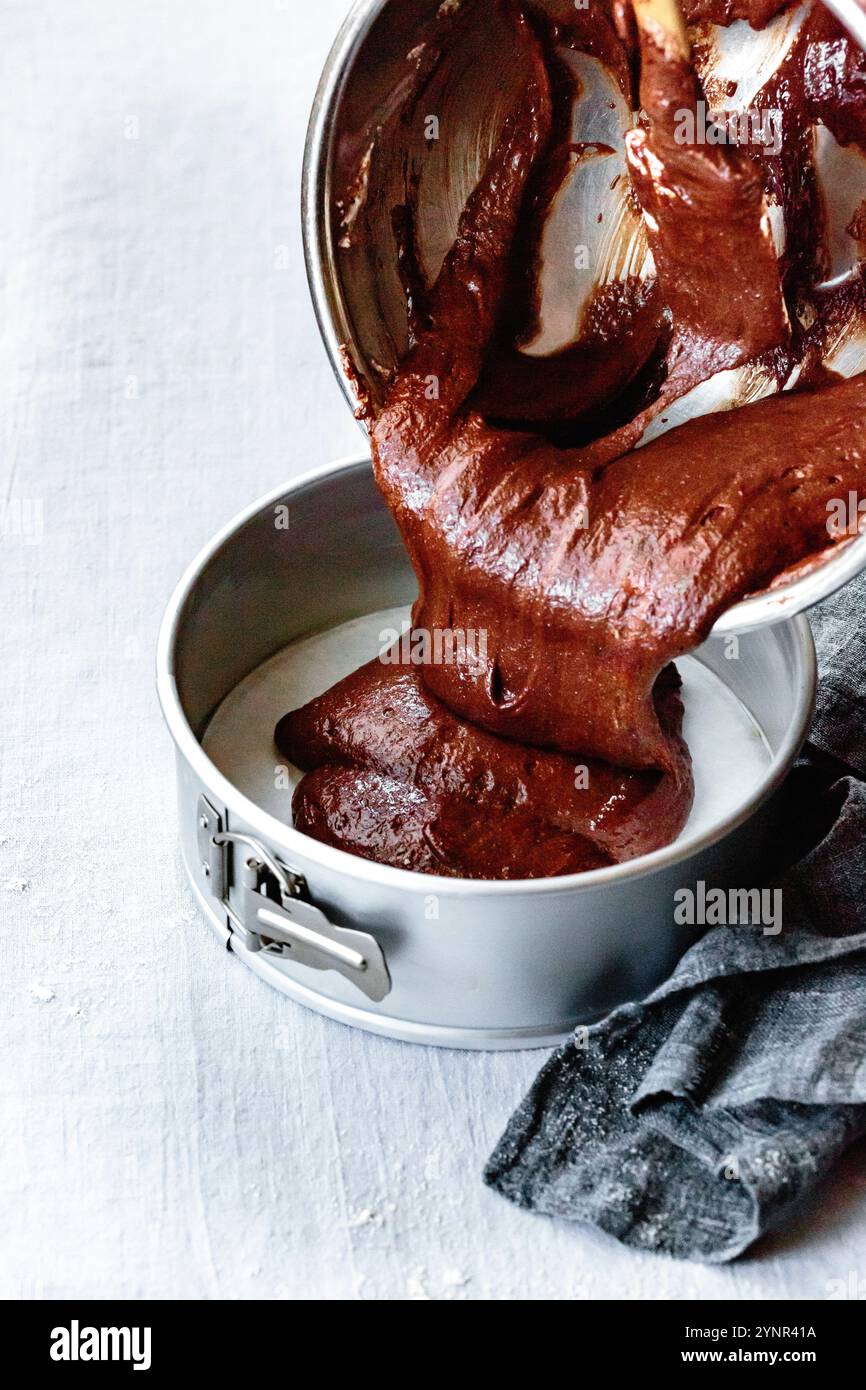 Smooth batter hi-res stock photography and images - Alamy