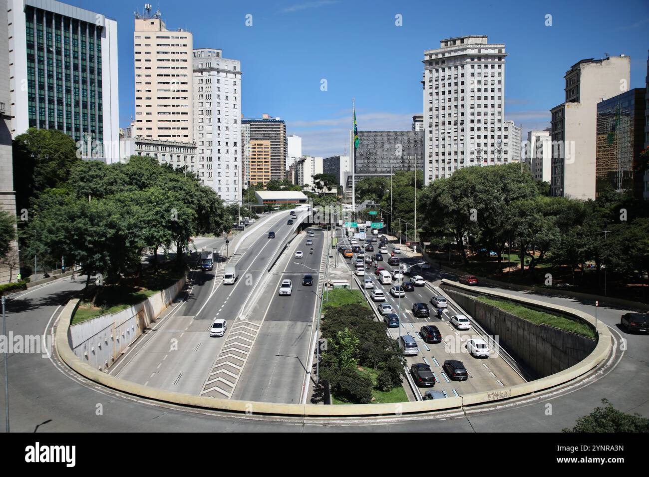 Viaduto do chá hi-res stock photography and images - Alamy