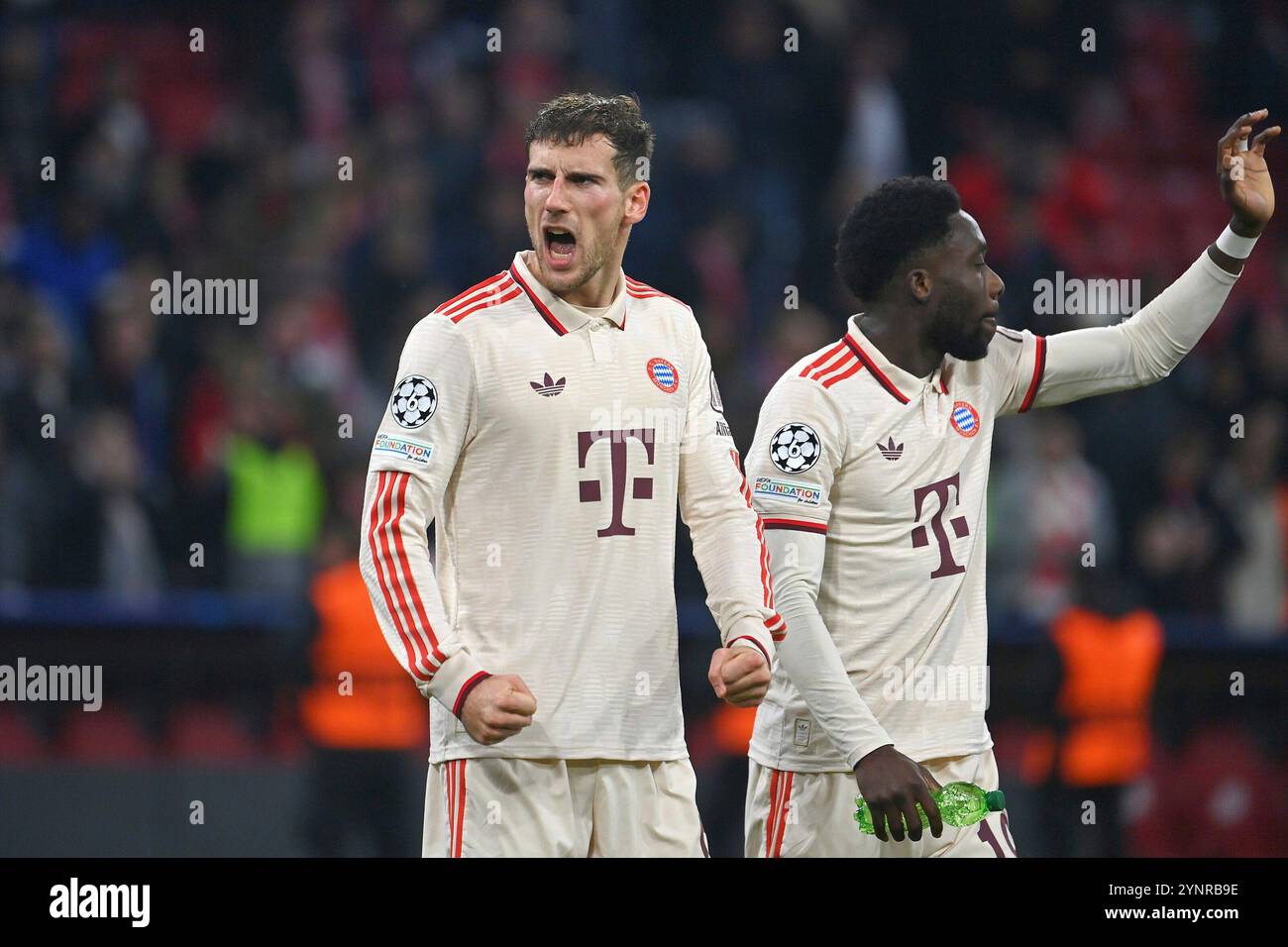 final jubilation Leon GORETZKA (FC Bayern Munich), right: Alphonso ...