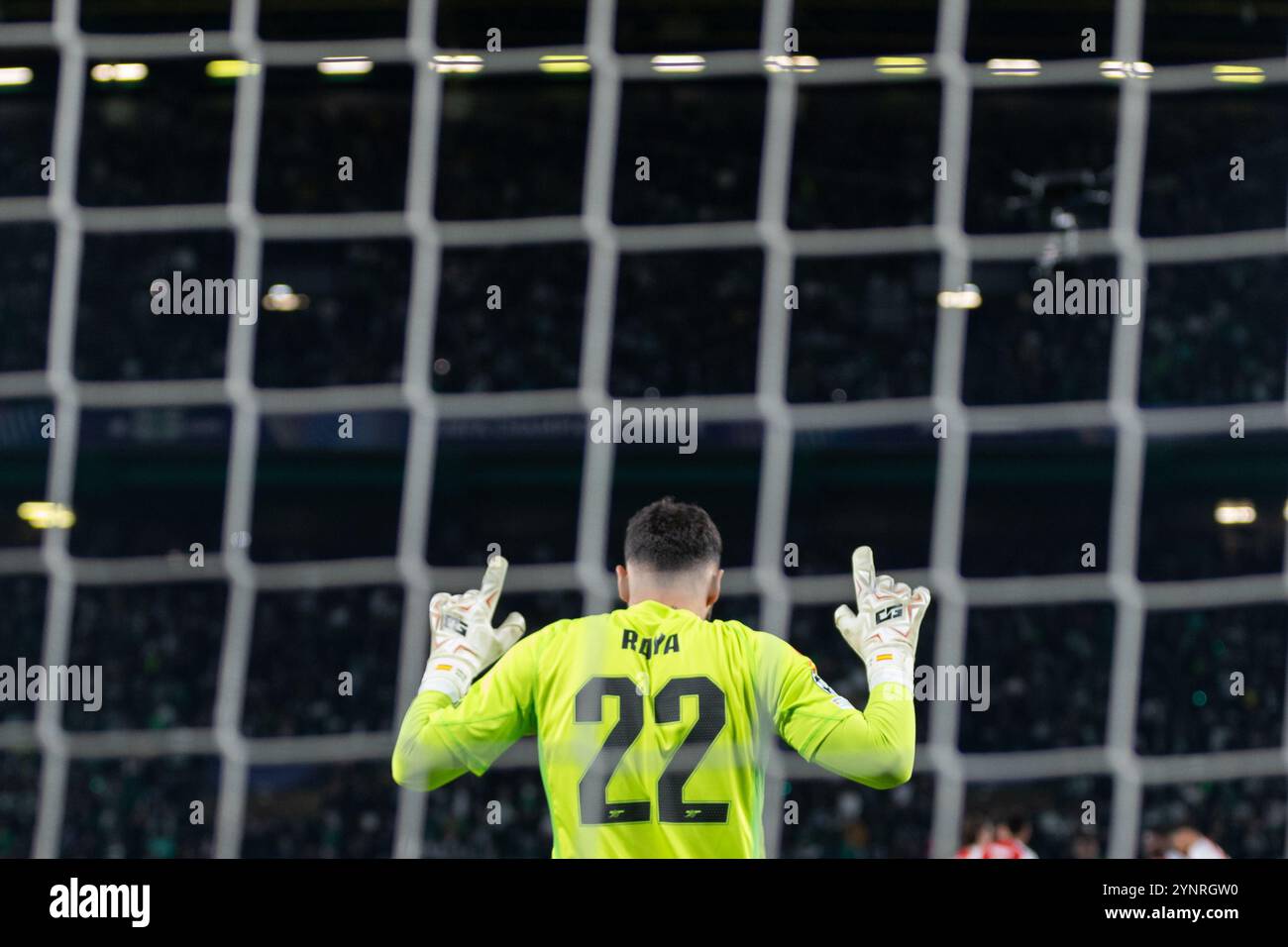 David raya arsenal goalkeeper hi-res stock photography and images - Alamy
