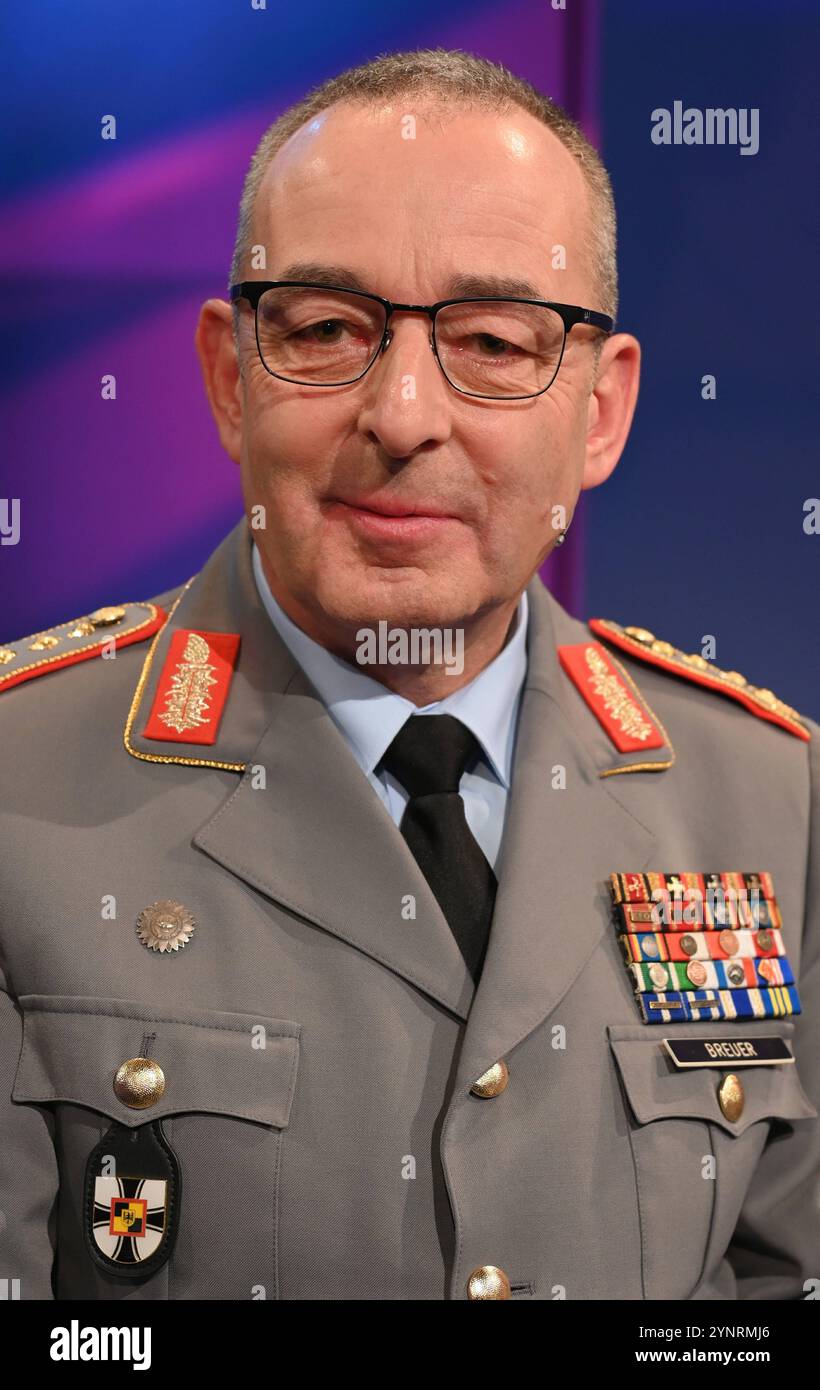 General Carsten Breuer, Generalinspekteur der Bundeswehr, zu Gast in ...