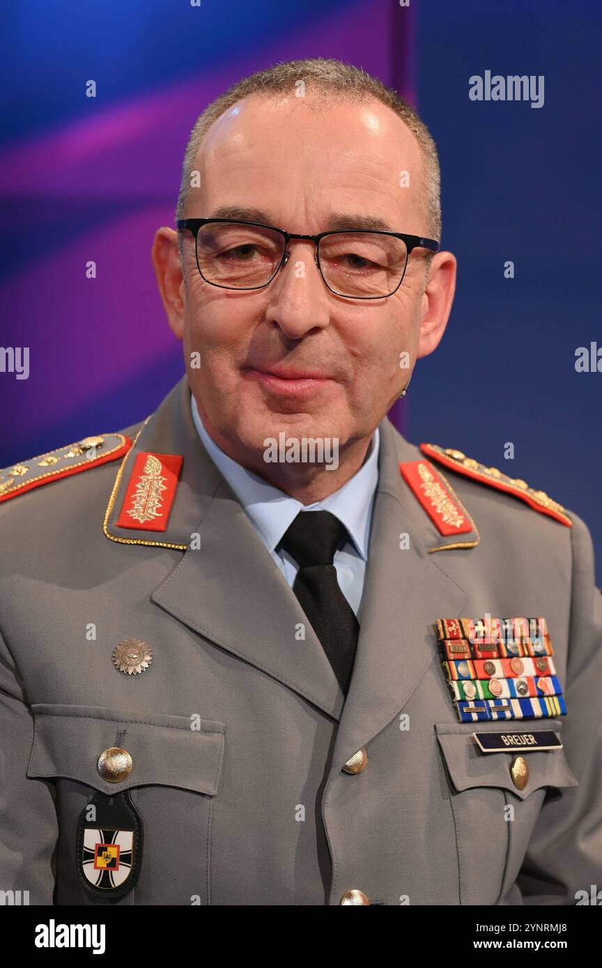 General Carsten Breuer, Generalinspekteur der Bundeswehr, zu Gast in ...