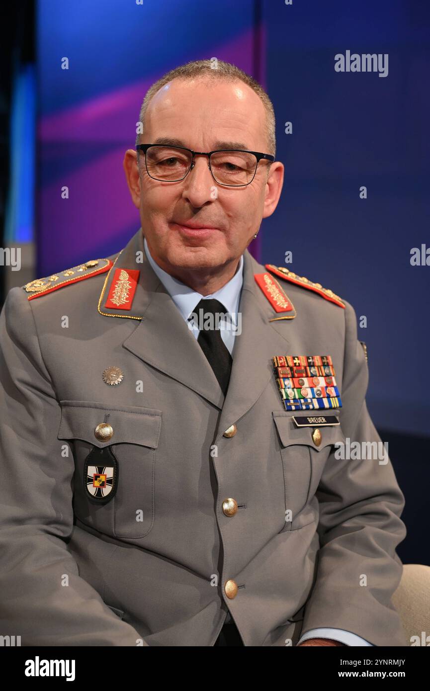 General Carsten Breuer, Generalinspekteur der Bundeswehr, zu Gast in ...
