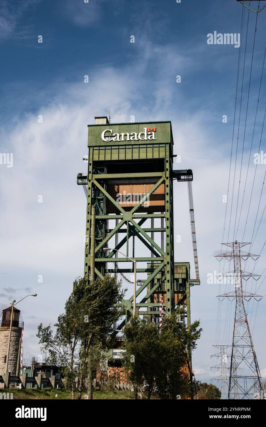 Hamilton bridge hi-res stock photography and images - Alamy