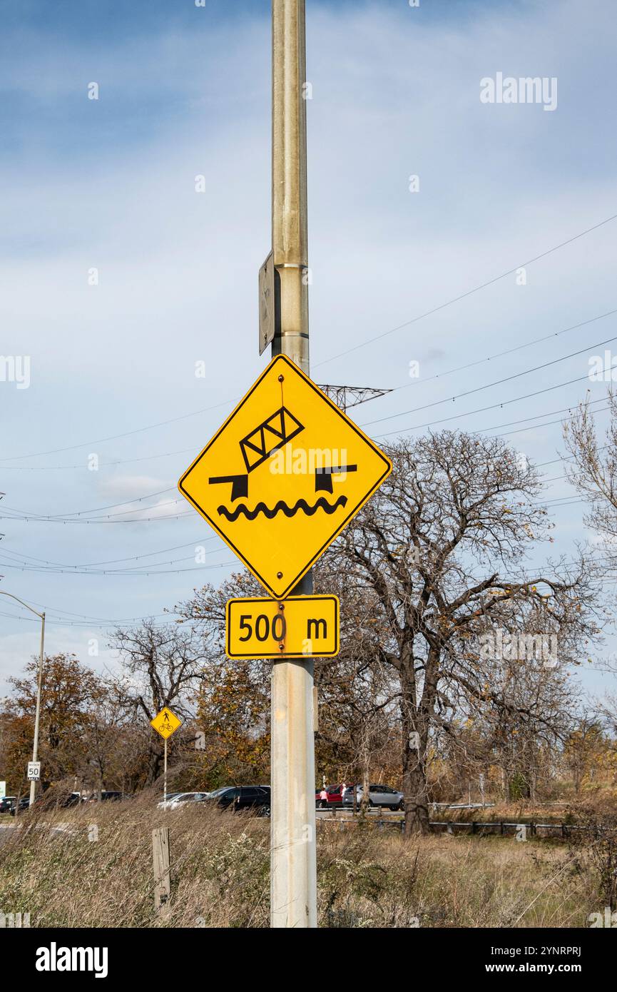 Burlington Canal Lift Bridge sign on Beach Boulevard in Hamilton ...