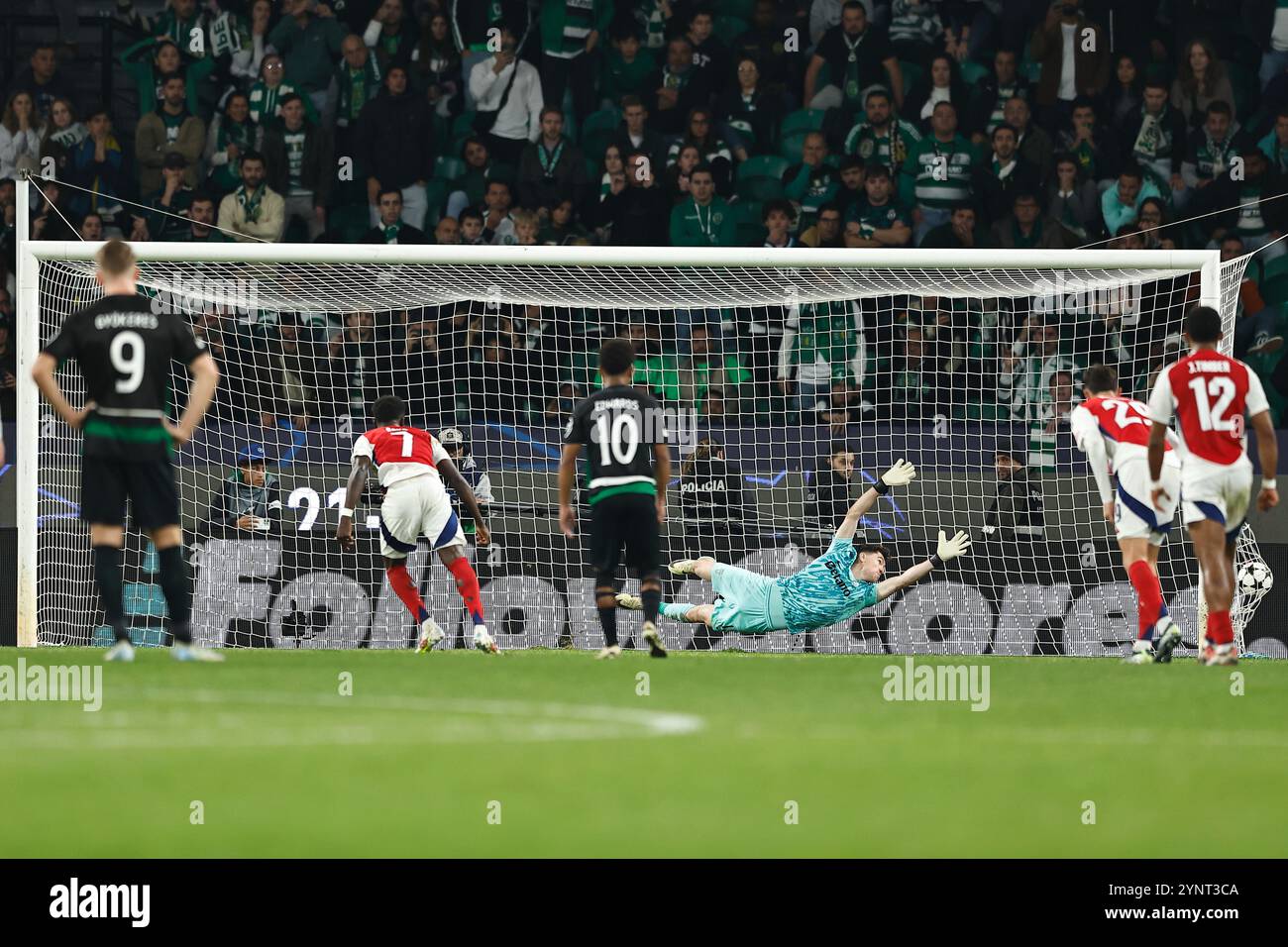 Lisbon, Portugal. 26th Nov, 2024. Bukayo Saka (Arsenal) Football/Soccer ...