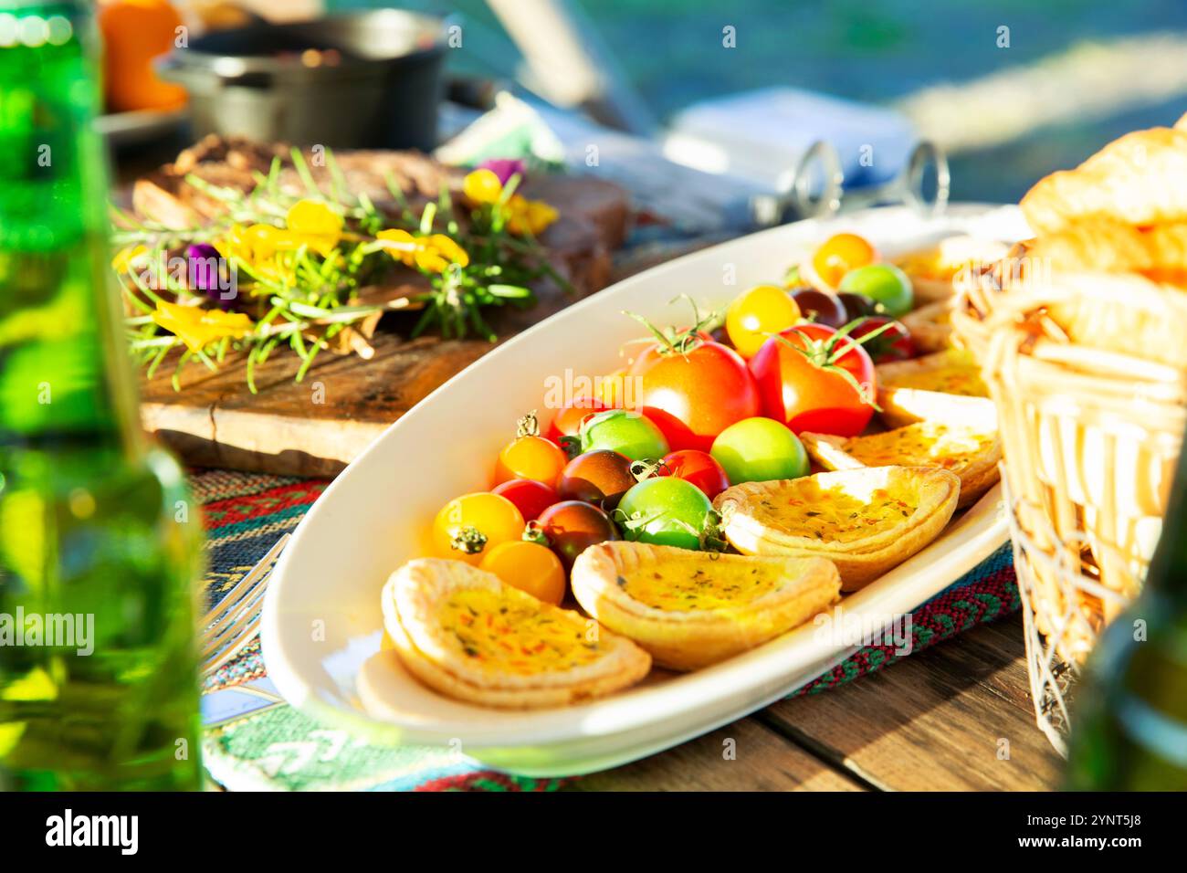 Glamping food on the table Stock Photo - Alamy