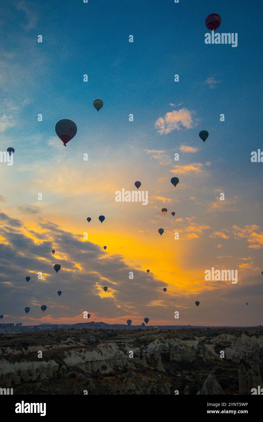 Balooning, Cappadocia, Turkiye, Turkey Stock Photo - Alamy