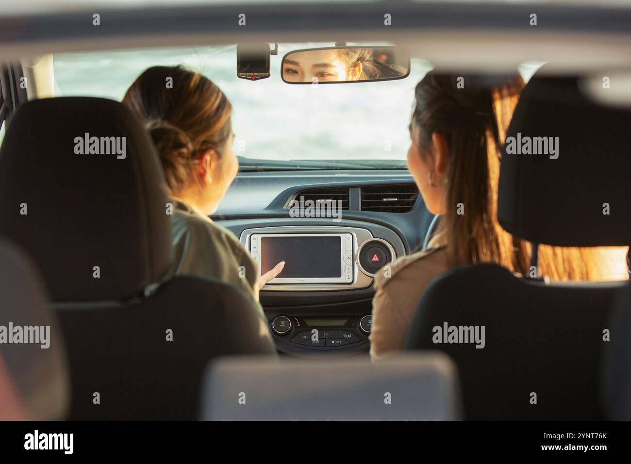 Navigation system in the car hi-res stock photography and images - Alamy