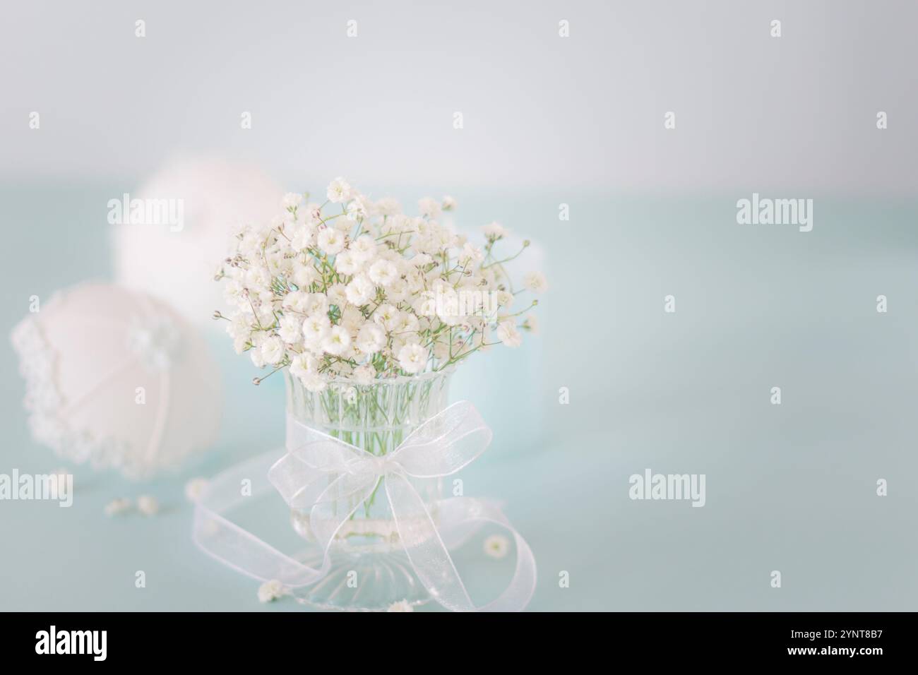 Neat arrangement hi-res stock photography and images - Alamy