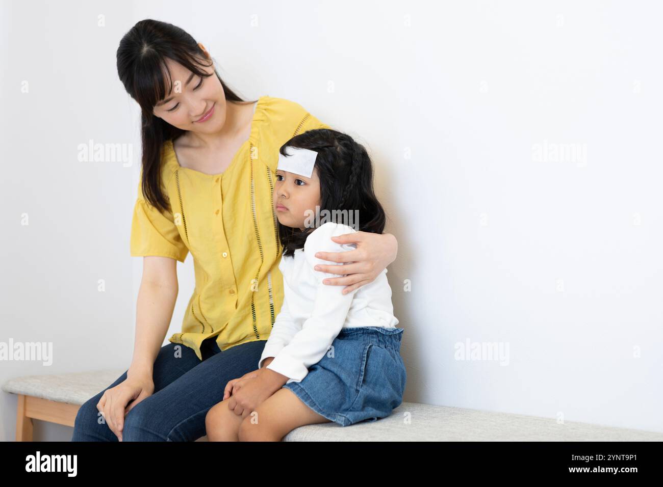 Common cold girl hi-res stock photography and images - Alamy