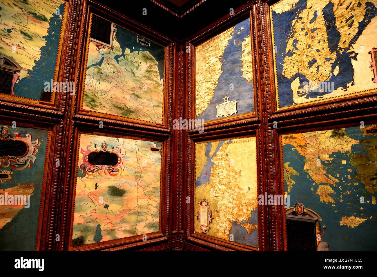 The Hall of Geographical Maps in the Museum of Palazzo Vecchio in ...