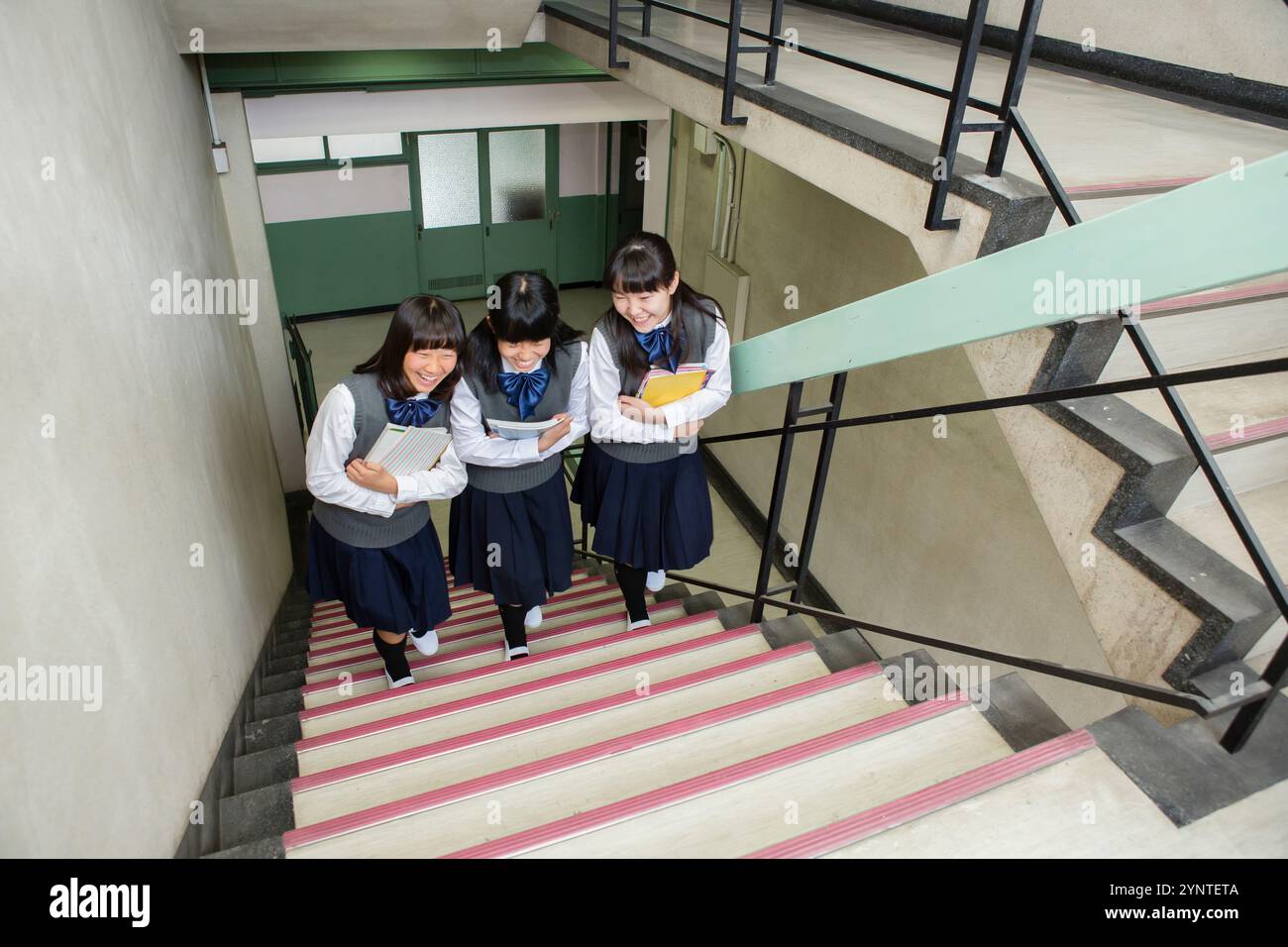 Student students climbing hi-res stock photography and images - Alamy