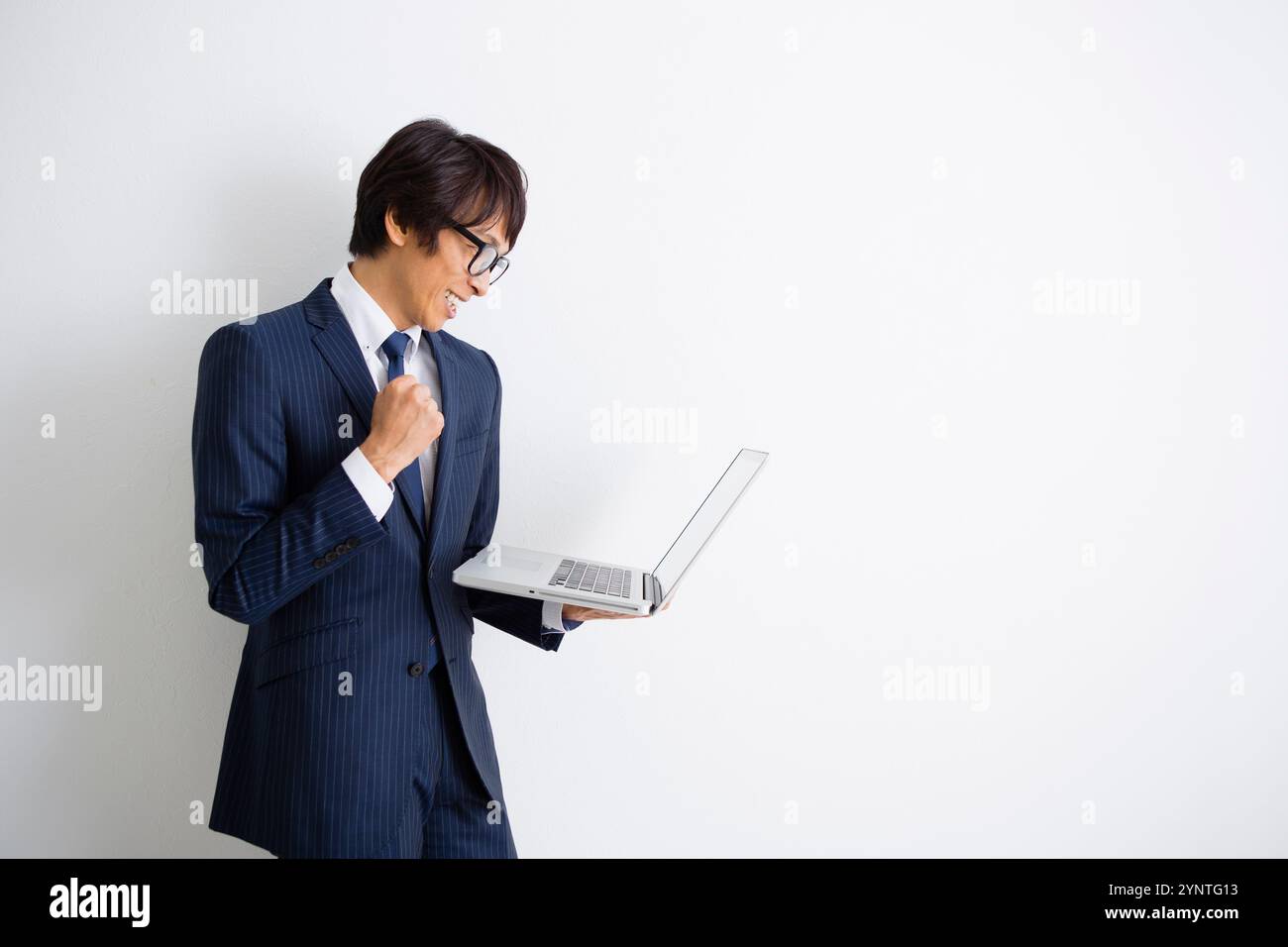 Victory computer hi-res stock photography and images - Alamy