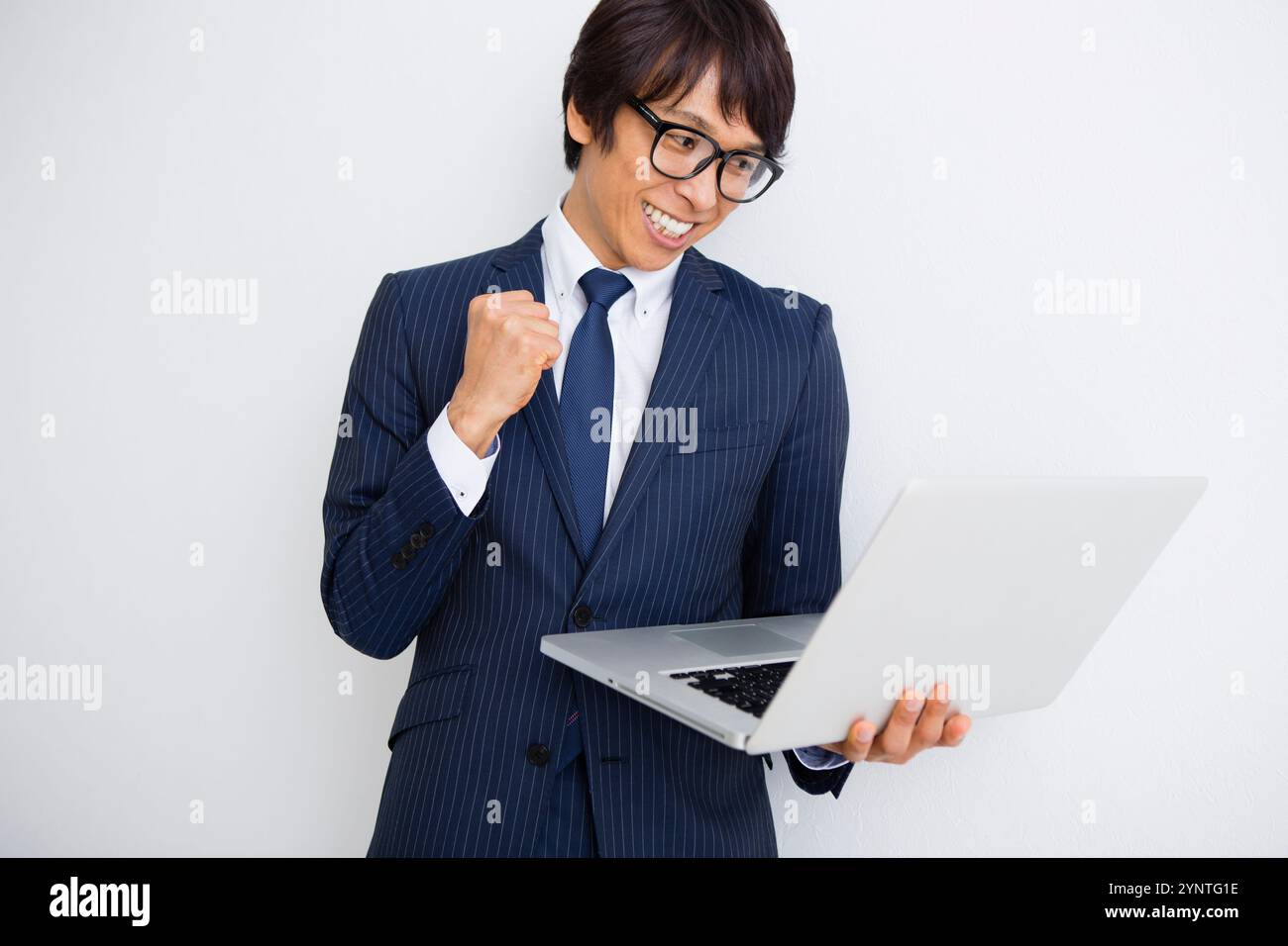 Victory computer hi-res stock photography and images - Alamy