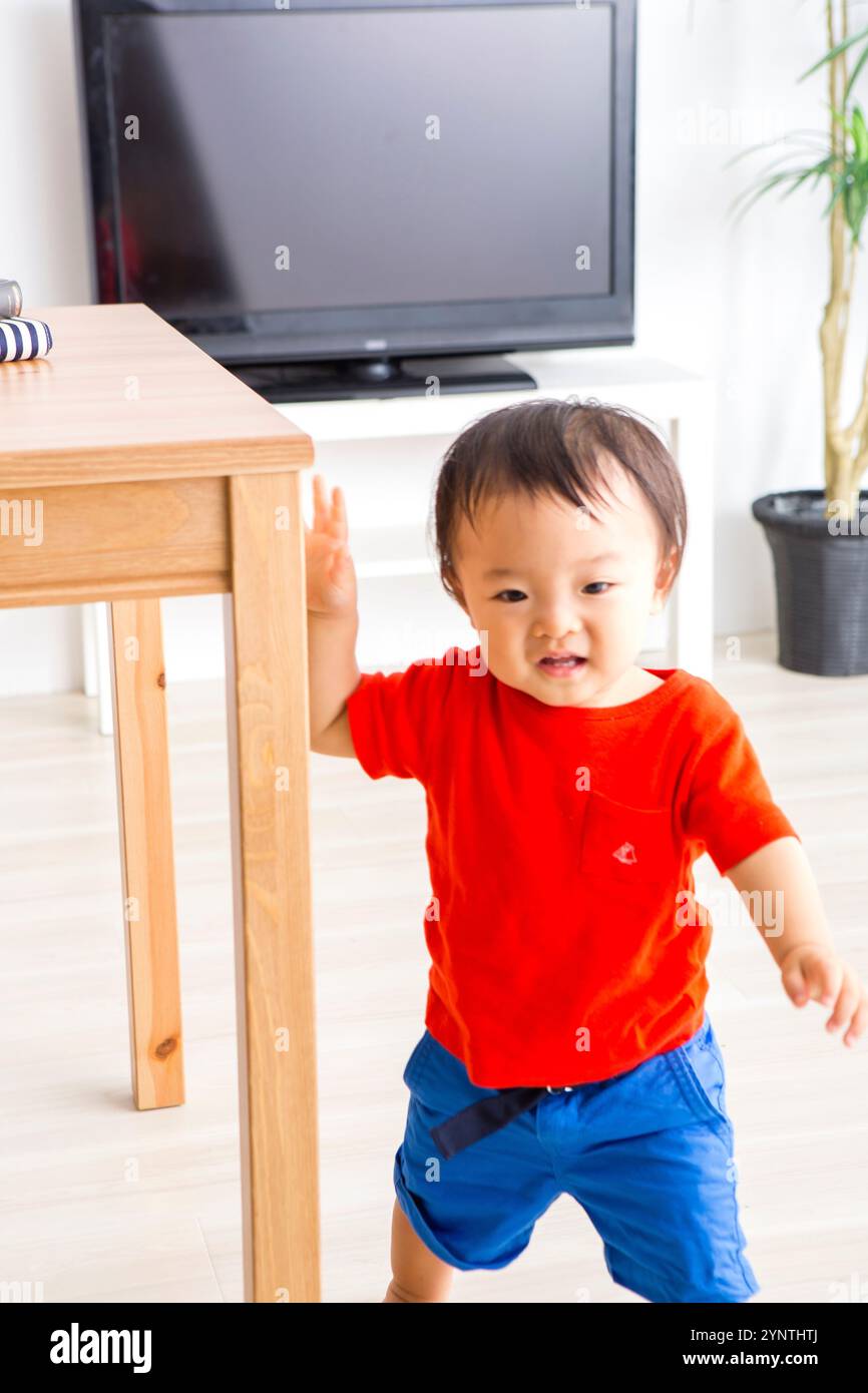 Boy running black and white hi-res stock photography and images - Alamy