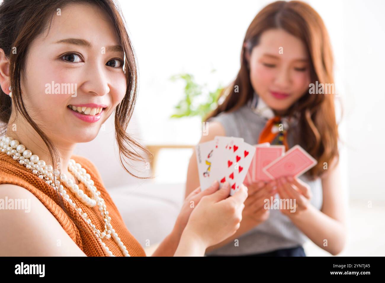 Pick a card hi-res stock photography and images - Alamy