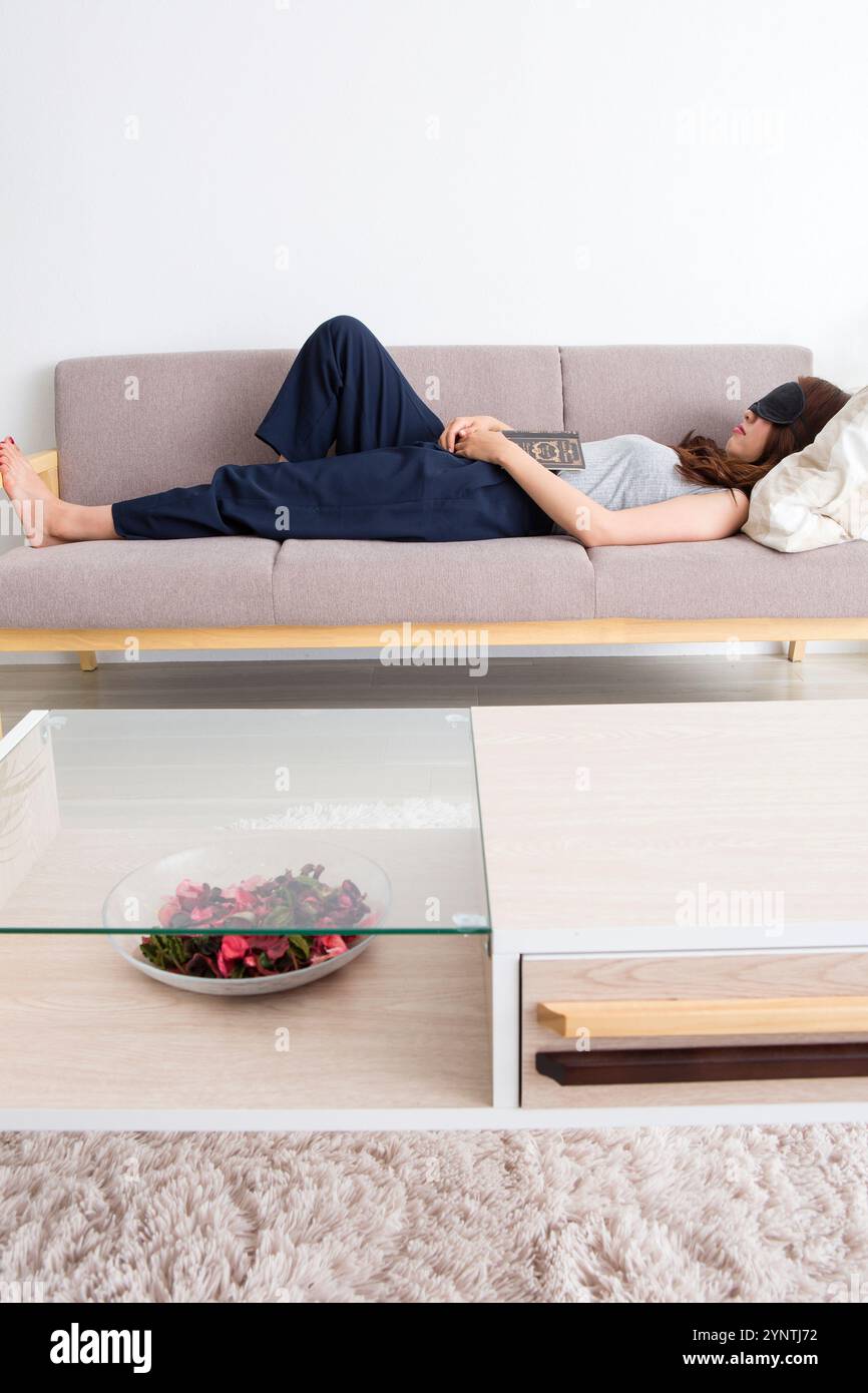 Beautiful woman sleep mask hi-res stock photography and images - Alamy