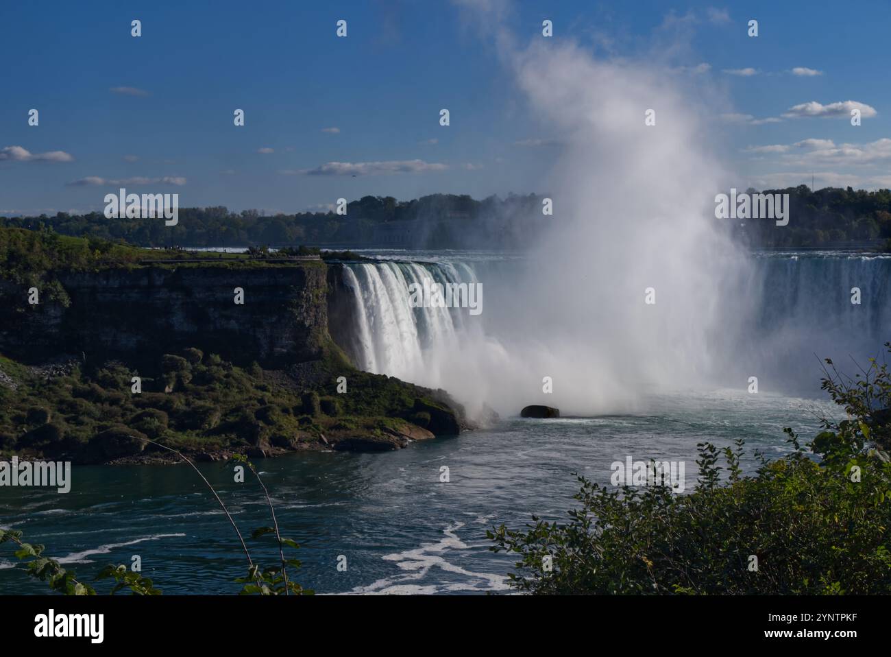 Niagara Falls - Bridal Veil & Horseshoe Falls Stock Photo - Alamy