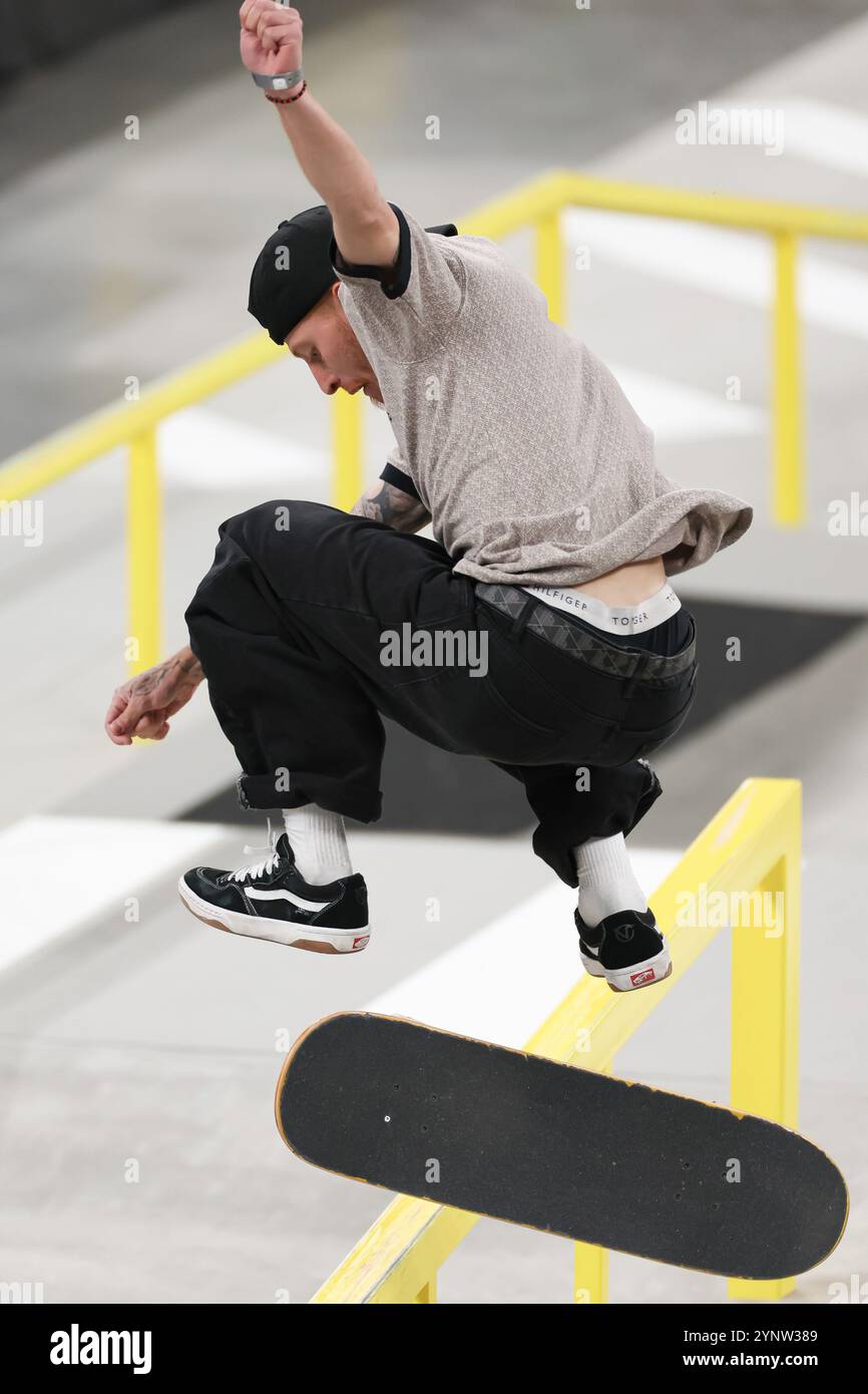 Tokyo, Japan. 23rd Nov, 2024. Glovanni Vianna (BRA) Skateboarding ...