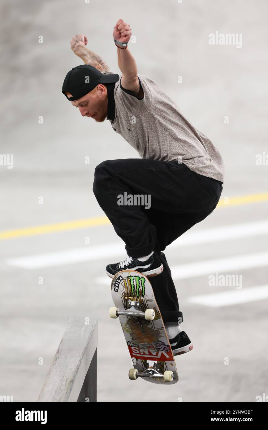 Glovanni Vianna (BRA), NOVEMBER 23, 2024 - Skateboarding : 2024 SLS ...