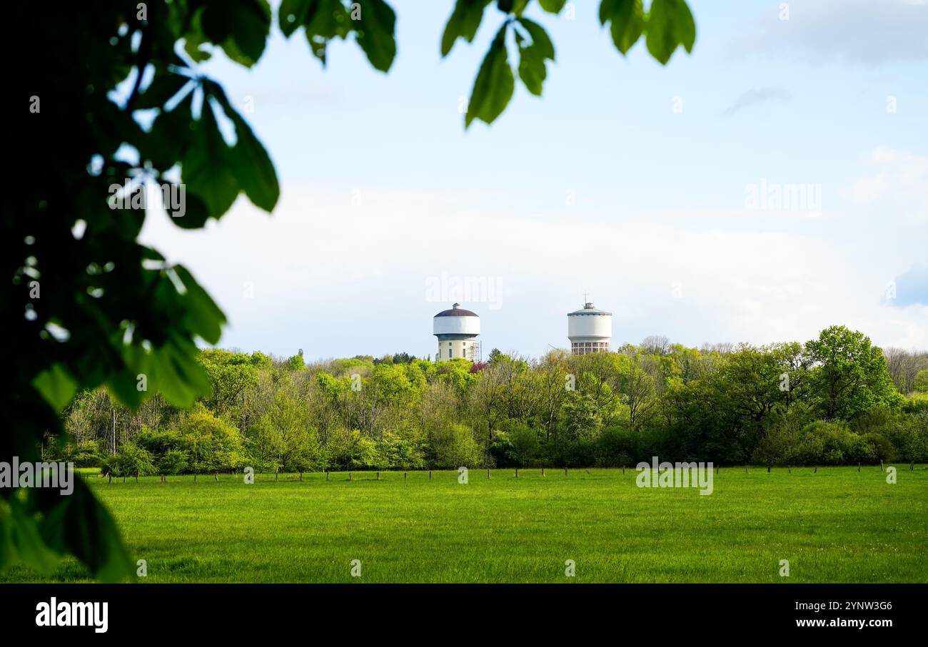 Hammer water towers hi-res stock photography and images - Alamy