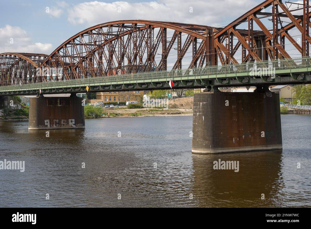 Historic metal bridge hi-res stock photography and images - Alamy