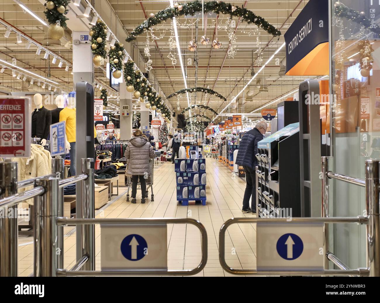 Shopping cart data, food and soft drink price lists are growing at a ...