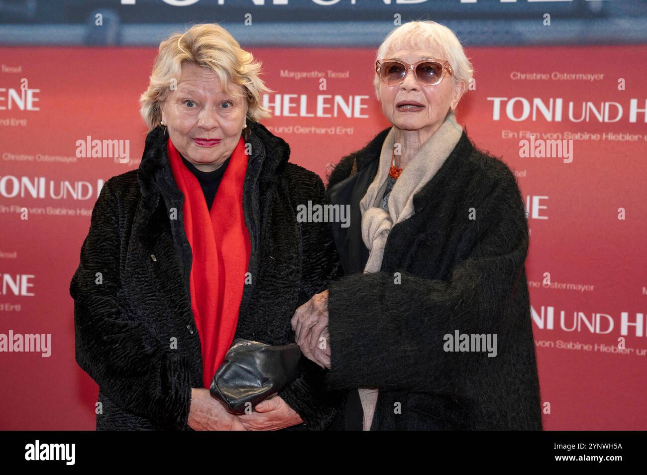 Margarethe Tiesel und Christine Ostermayer bei der Premiere des ...