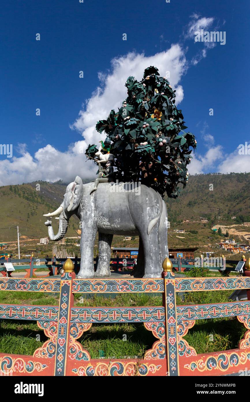 The sculpture of the Four Harmonious Brothers or Friends, popularly ...