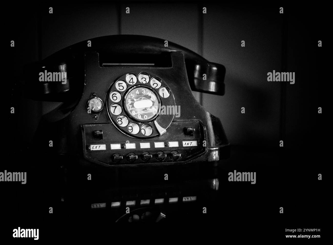 Vintage old phone in Black and White Stock Photos & Images - Alamy