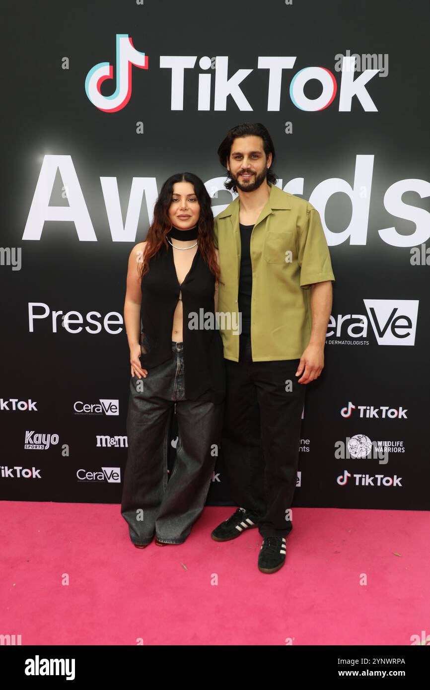 Sydney, Australia. 27th November 2024. Martha Kalifatidis and Michael ...