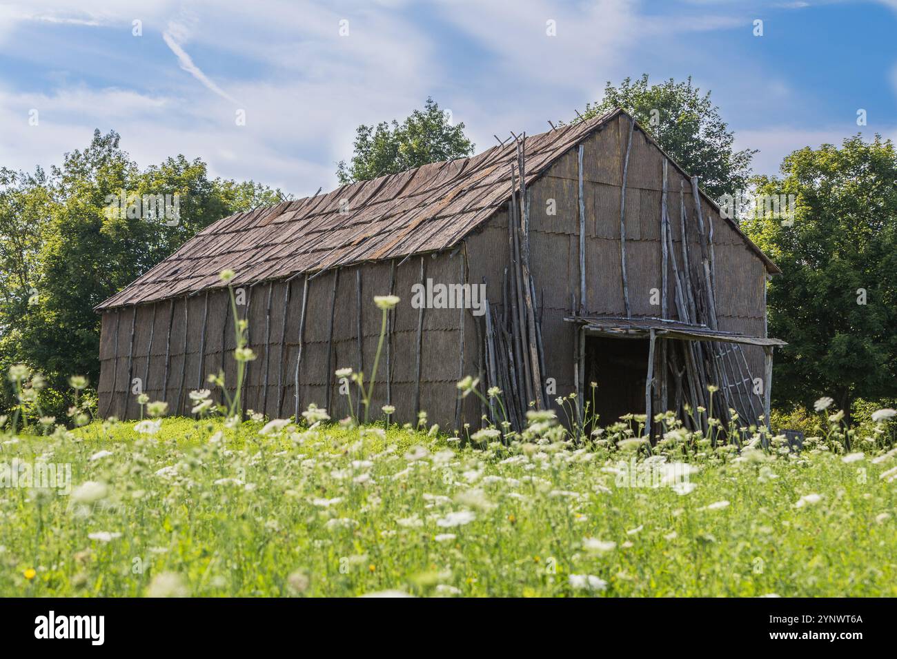 Seneca indian hi-res stock photography and images - Alamy