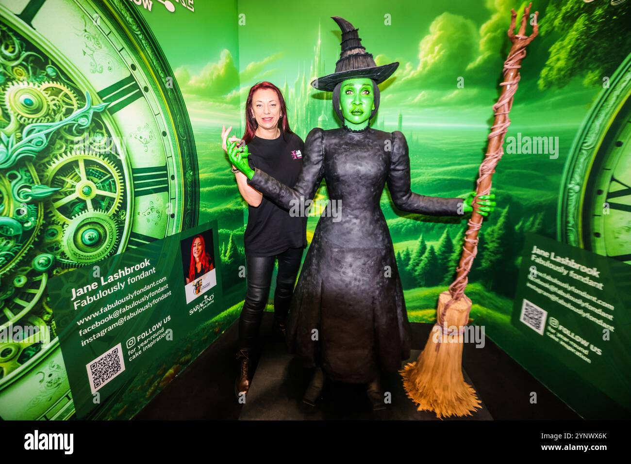 London Olympia 27 Nov 2024 Cake Artist Jane Lashbrook from Fabulously ...