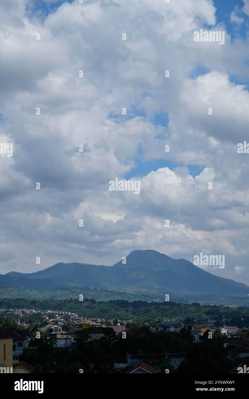 Dago atas hi-res stock photography and images - Alamy