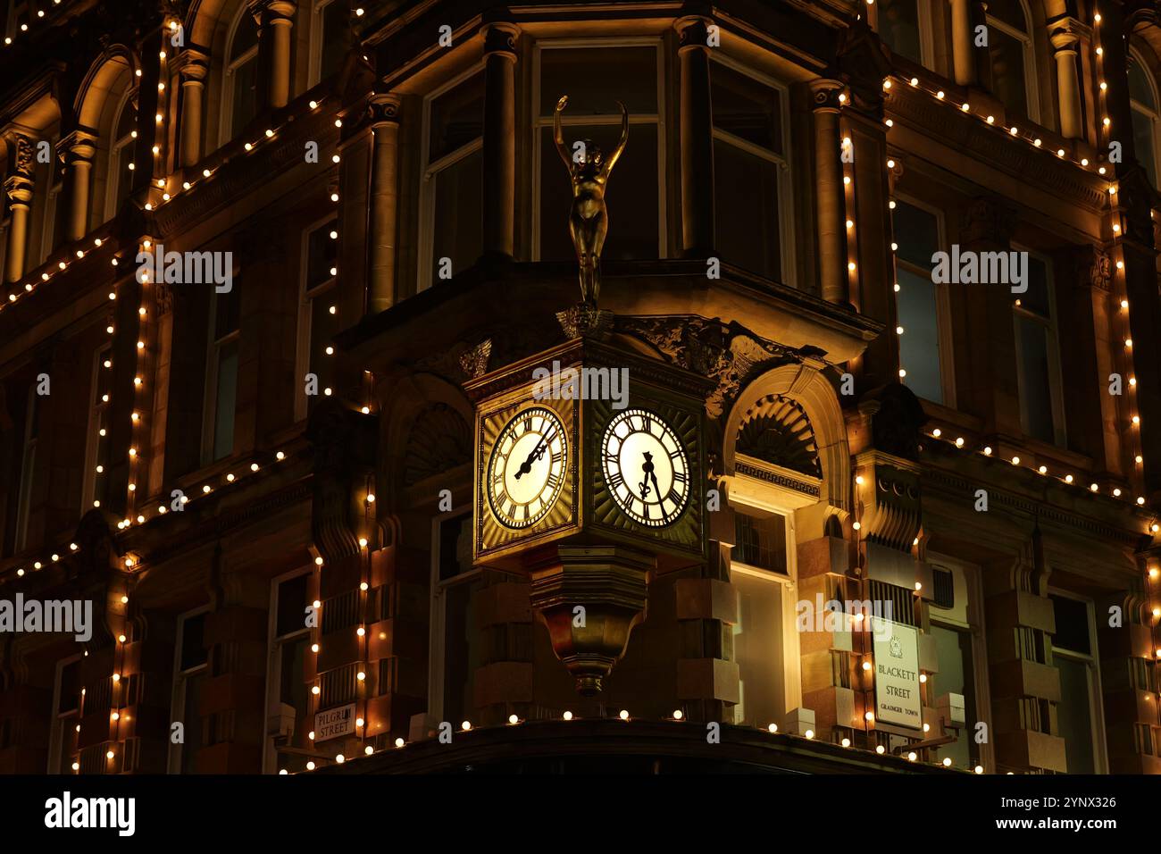 Golden Clock above Northern Goldsmiths watch shop, Newcastle UK Stock ...