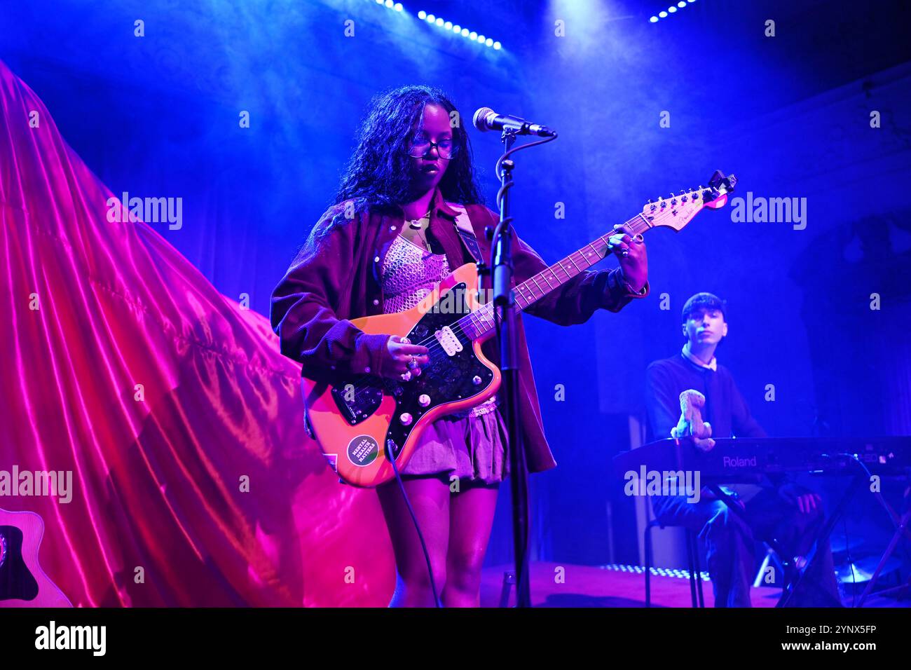 London, UK. UK. 26th Nov, 2024. LONDON, ENGLAND - NOVEMBER 26: Leonie Biney performing at Bush ...