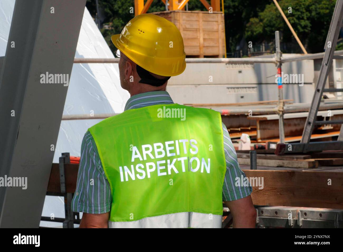 Worksafety and its control by inspector on the job Worksafety and its ...
