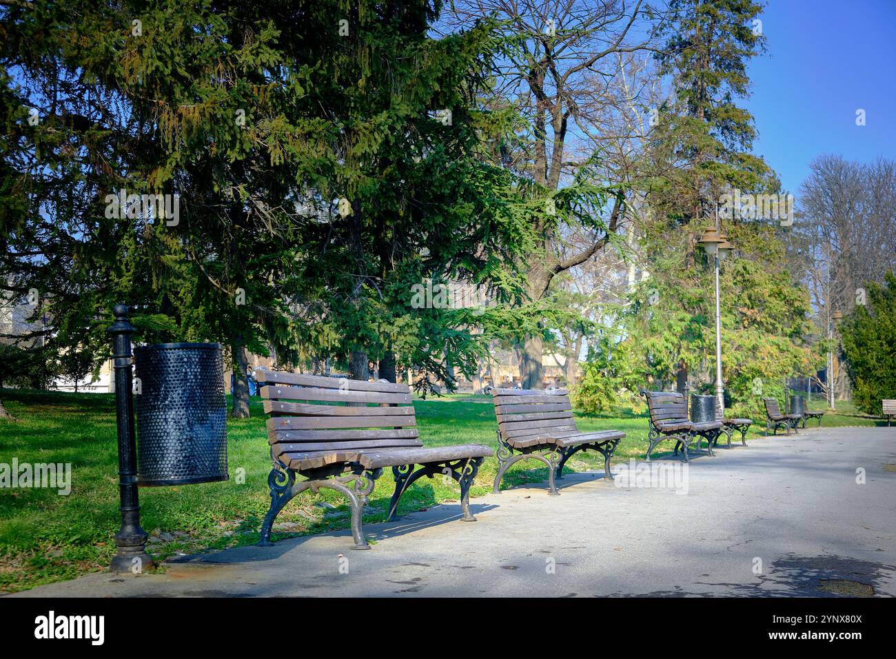 Belgrade serbia benches hi-res stock photography and images - Alamy