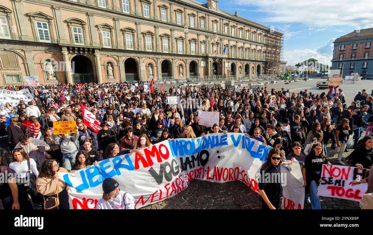 Liberiamo Napoli parade Liberiamo Napoli parade dedicated to the memory ...