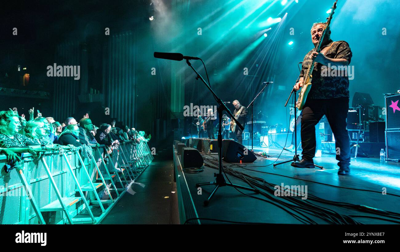 Hammersmith apollo eventim apollo hi-res stock photography and images ...