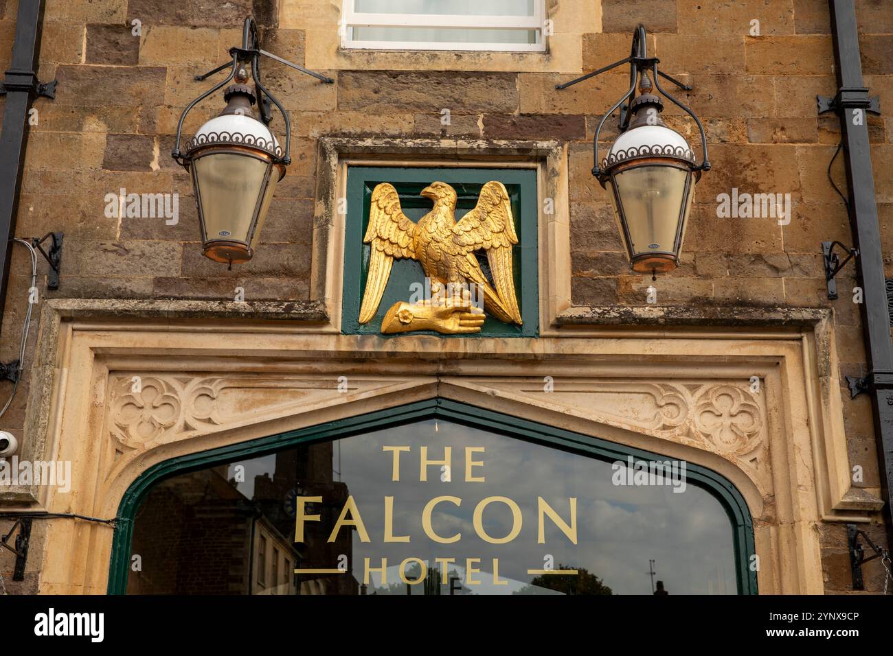 UK, England, Rutland, Uppingham, High Street East, Falcon Hotel ...