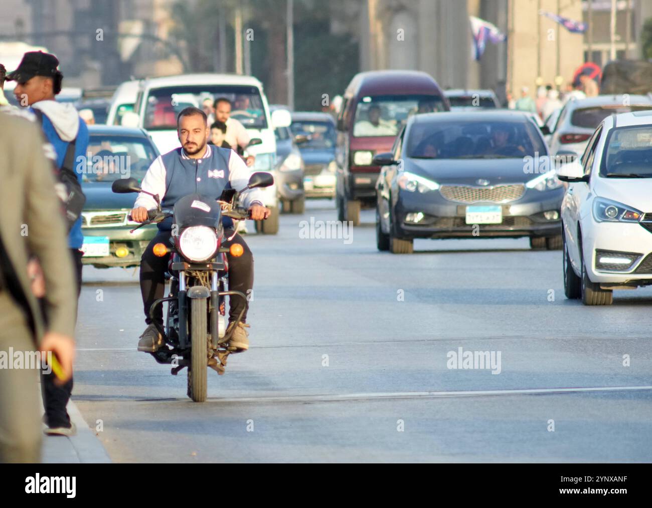Kairo Ägypten, 20241124, Brücke In Kairo, Qasr Al Nile Bridge *** Cairo ...