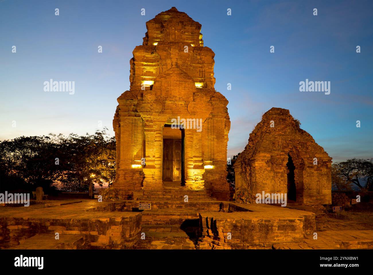 Ancient Cham Towers after sunset. Phan Thiet, Vietnam Stock Photo - Alamy
