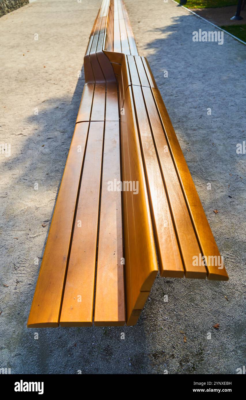 Park wood outdoor outside hi-res stock photography and images - Alamy