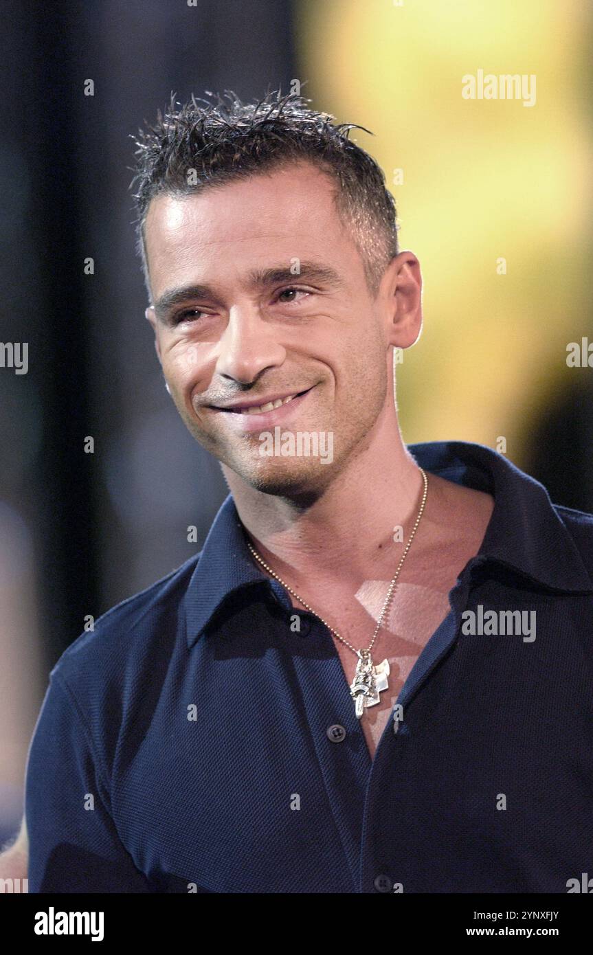 Eros ramazzotti festivalbar 2003 hi-res stock photography and images ...