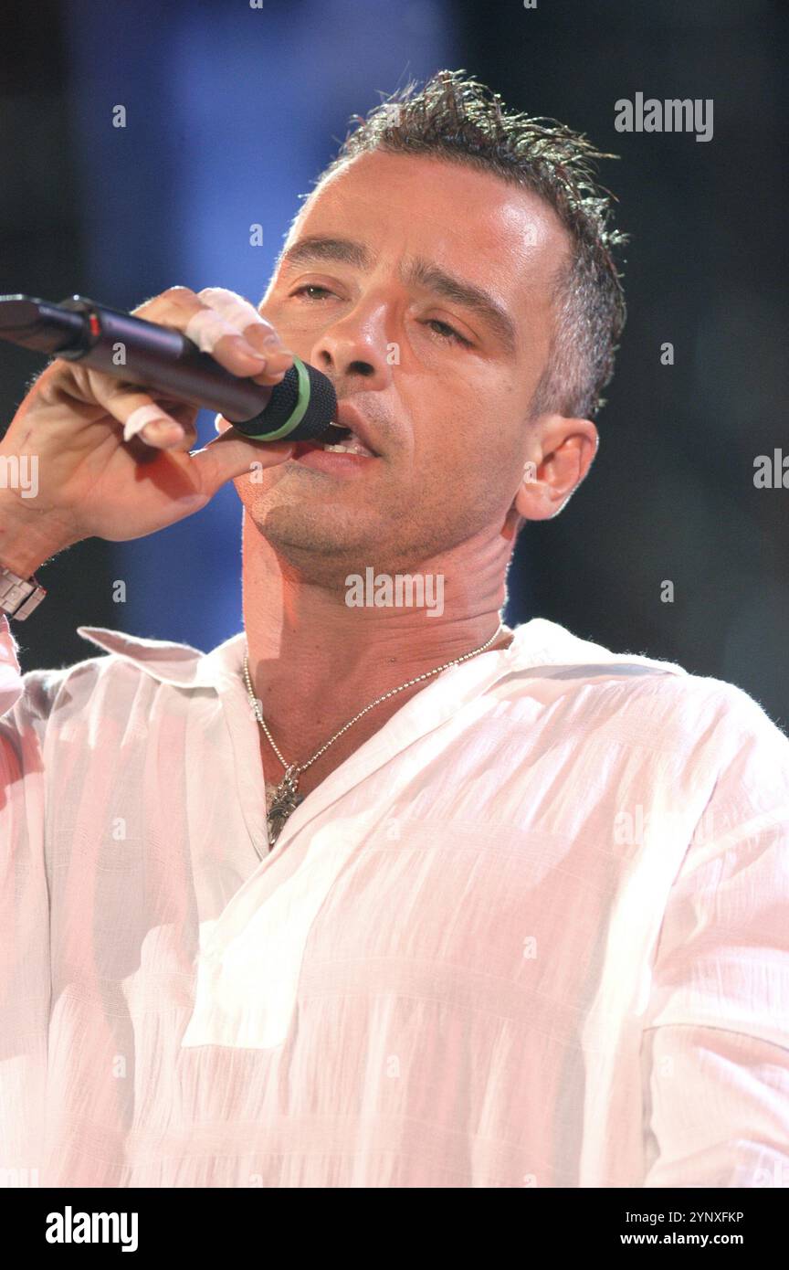 Eros ramazzotti festivalbar hi-res stock photography and images - Alamy