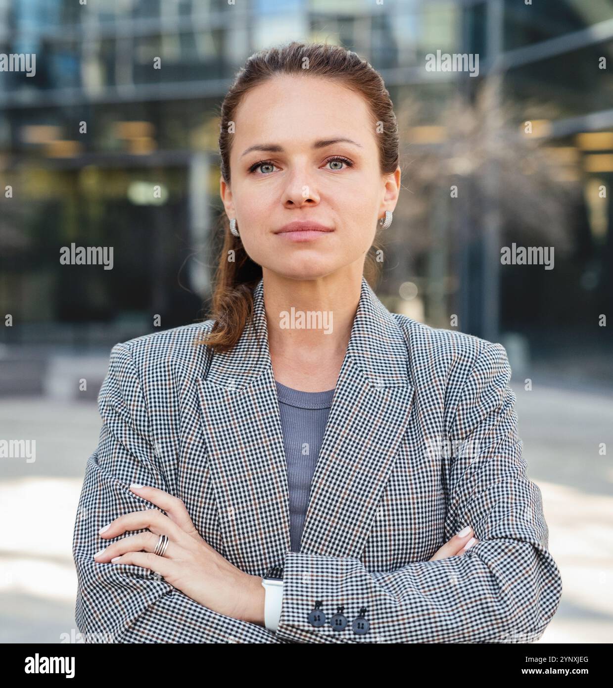 Employee downtown hi-res stock photography and images - Alamy