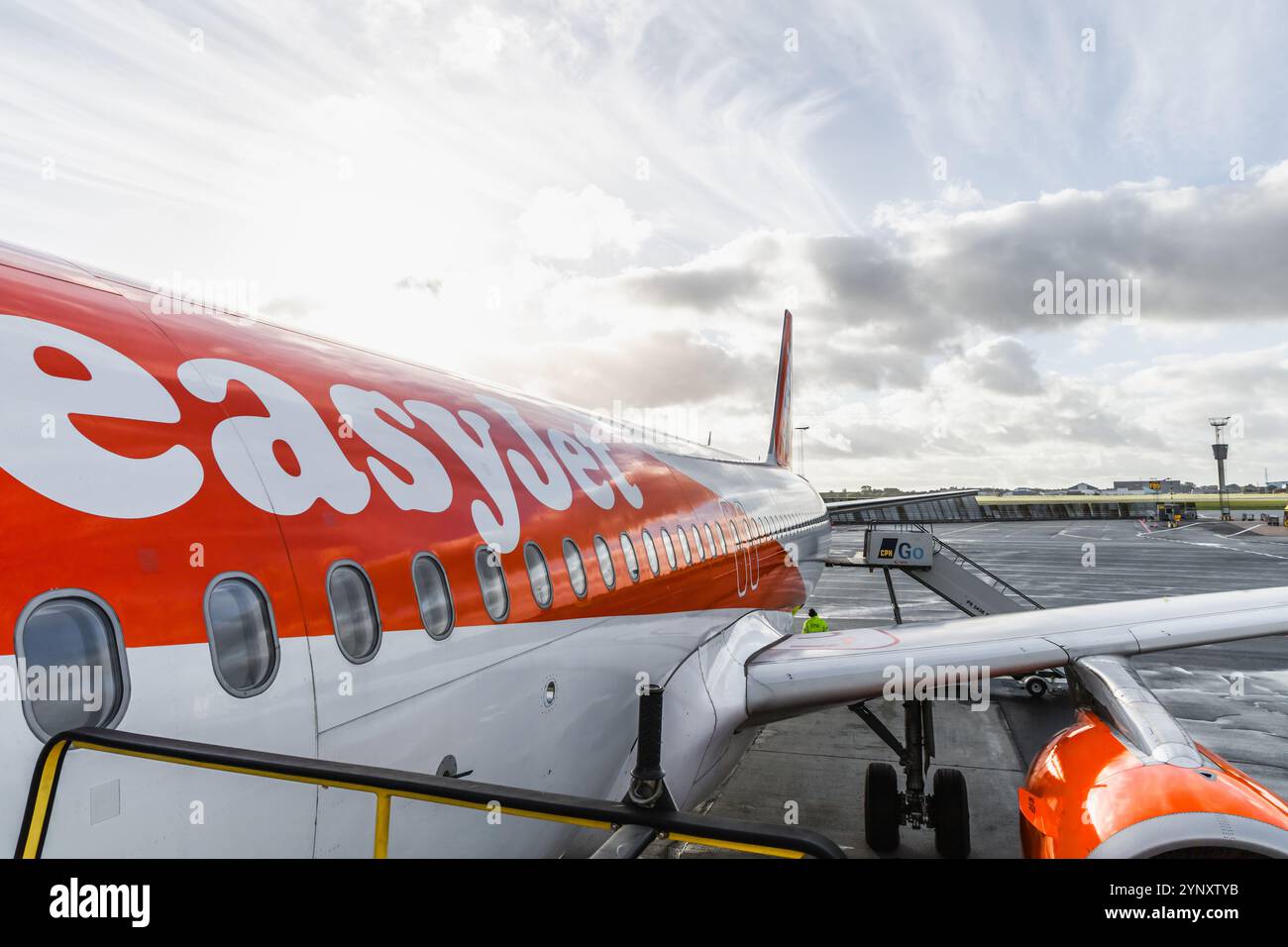 Easyjet plane is parked at the gate hi-res stock photography and images ...