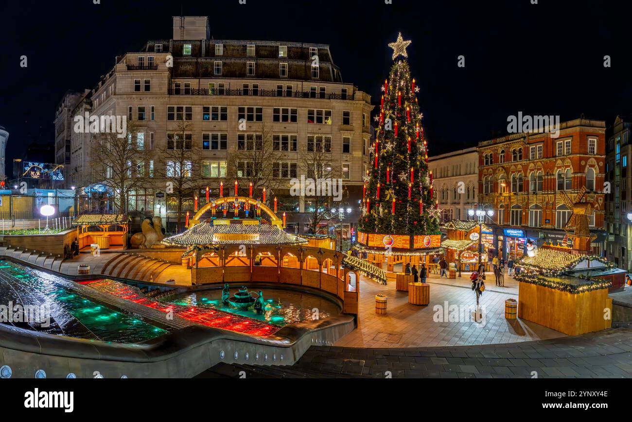 VICTORIA SQUARE, BIRMINGHAM, UK - NOVEMBER 25, 2024. Landscape panorama ...